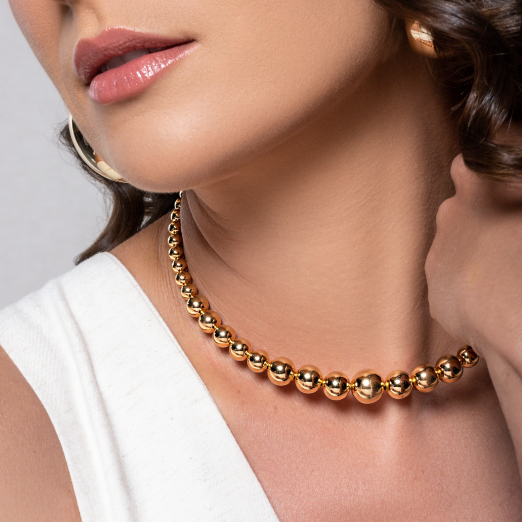 Choker: saiba tudo sobre o colar queridinho da vez! - Gazin Semijóias